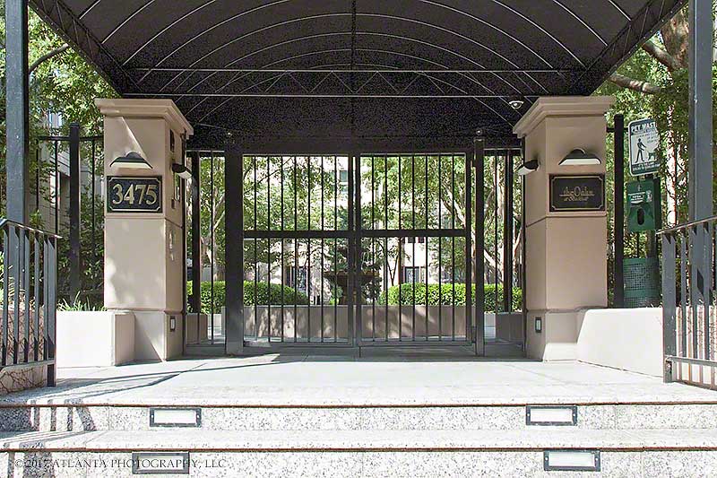 The Oaks at Buckhead | 3475 Oak Valley Rd NE Atlanta GA 30326